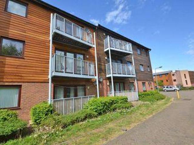2 Bedrooms Flat for sale in Swanwick Lane, Broughton, Milton Keynes, Buckinghamshire MK10