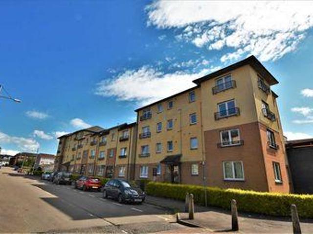 2 Bedrooms Flat for sale in Sword Street, Glasgow G31