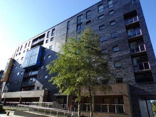 2 Bedrooms Flat for sale in Potato Wharf, Castle, Manchester, Greater Manchester M3