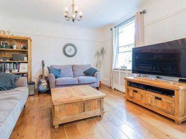 2 Bedrooms Flat for sale in Point Close, Greenwich SE10