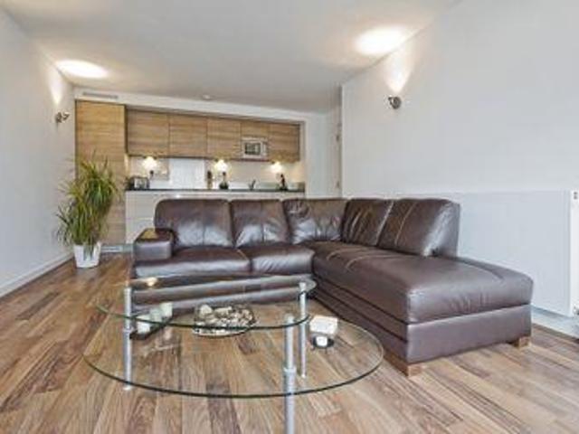 2 Bedrooms Flat for sale in Pollard Street, Manchester M4