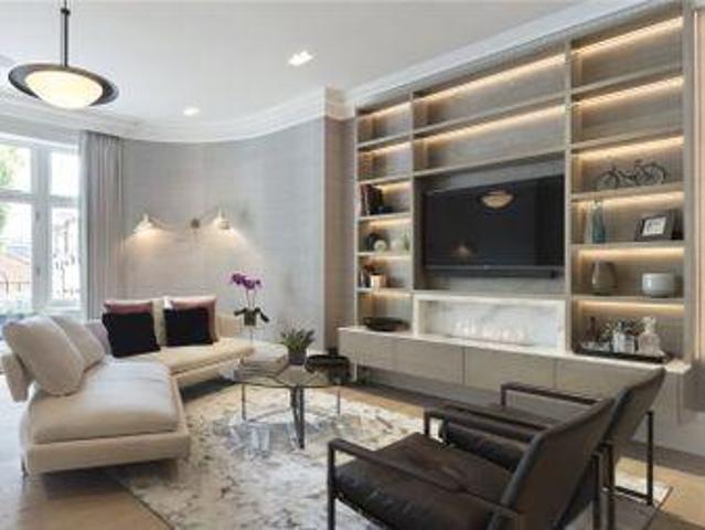 2 Bedrooms Flat for sale in Pont Street, London SW1X