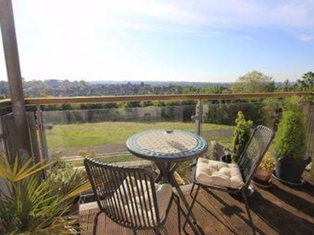 2 Bedrooms Flat for sale in Pople Walk, Ashley Down, Bristol BS7