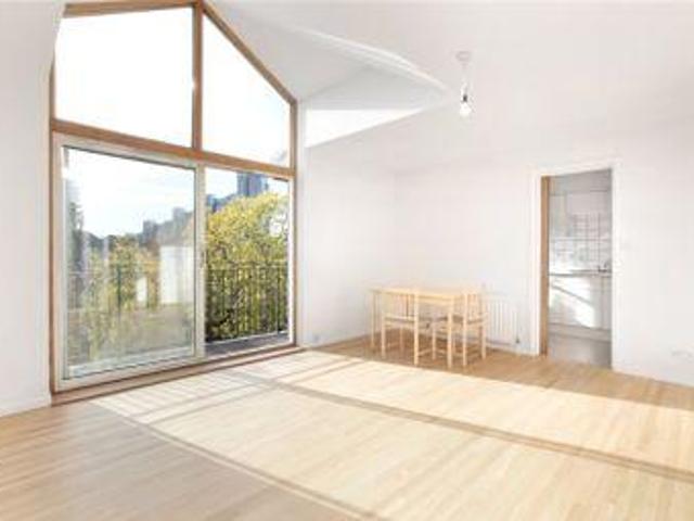 2 Bedrooms Flat for sale in Paveley Drive, Morgans Walk SW11