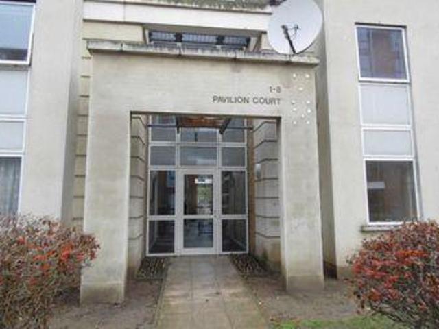 2 Bedrooms Flat for sale in Pavilian Court, Kilburn Park, London NW6