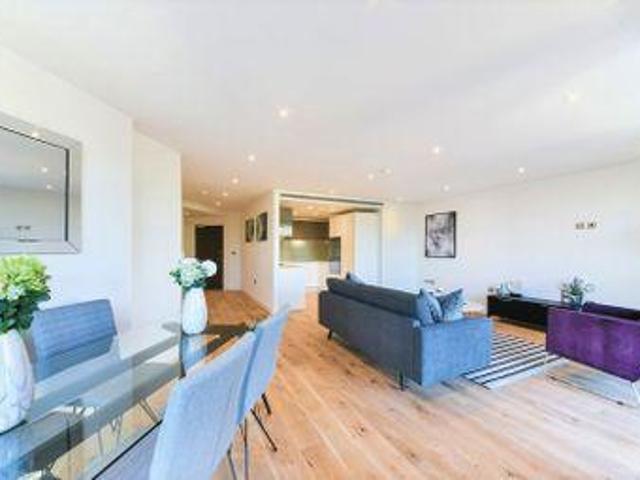 2 Bedrooms Flat for sale in Palace View, 1 Lambeth High Street, London SE1