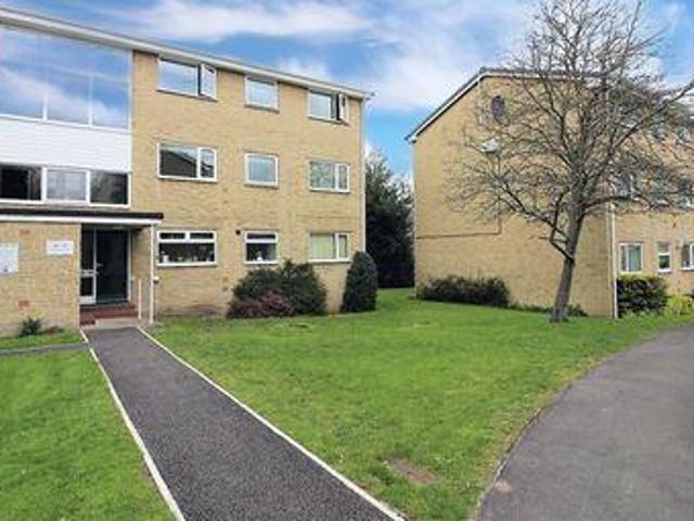 2 Bedrooms Flat for sale in Park Grange Croft, Sheffield S2
