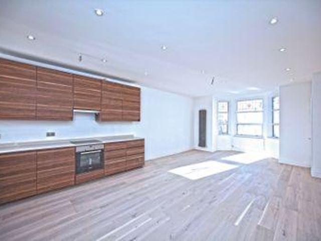 2 Bedrooms Flat for sale in Park Road, Hendon NW4