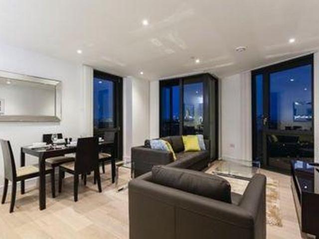 2 Bedrooms Flat for sale in Parliament House, 81 Black Prince Road, Nine Elms, London SE1