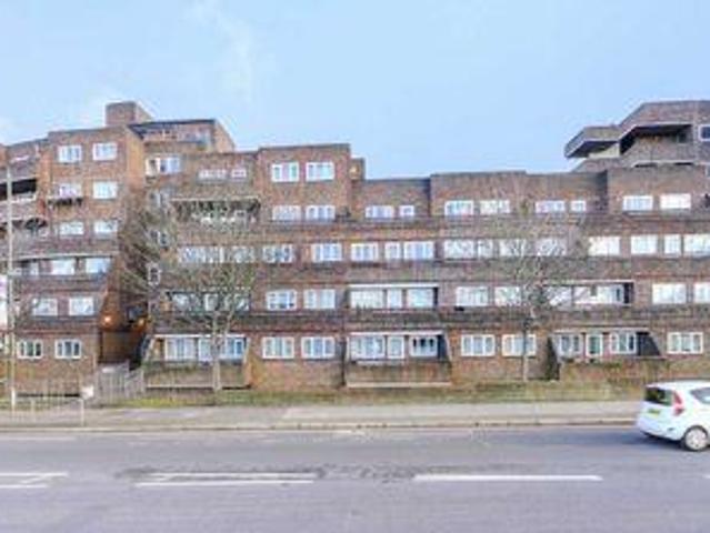 2 Bedrooms Flat for sale in Petrie House, 1 Woolwich Common, London SE18