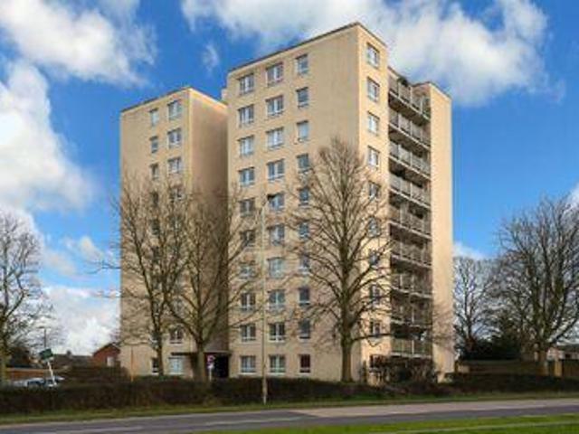 2 Bedrooms Flat for sale in Pelham Court, Hemel Hempstead HP2
