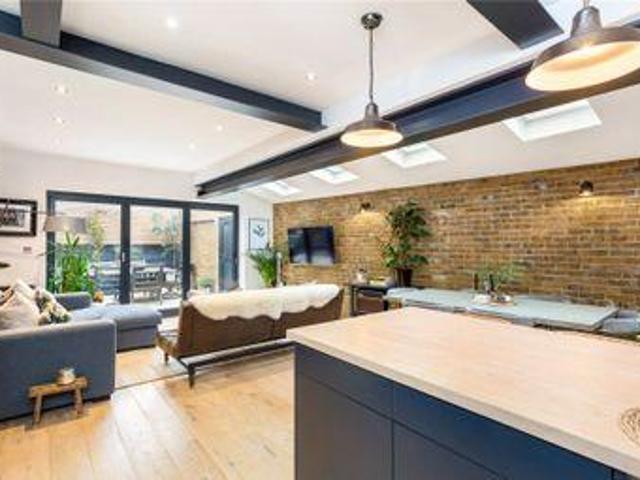 2 Bedrooms Flat for sale in Pember Road, Kensal Rise, London NW10