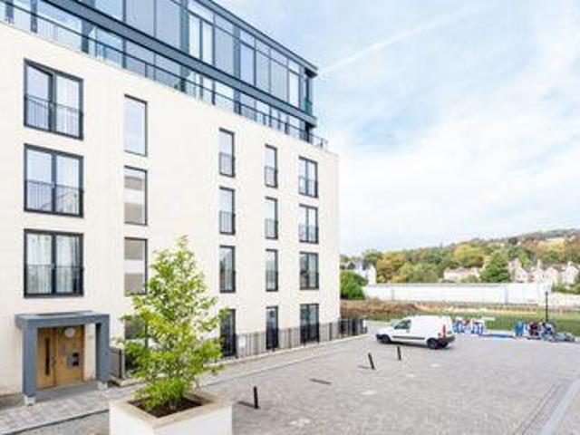 2 Bedrooms Flat for sale in Percy Terrace, Bath BA2