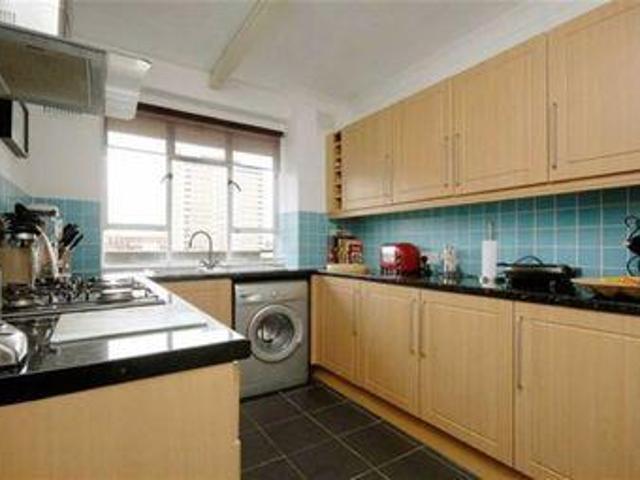 2 Bedrooms Flat for sale in Pickard Street, London EC1V