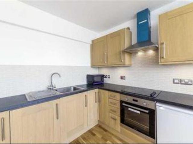 2 Bedrooms Flat for sale in President House, London EC1V