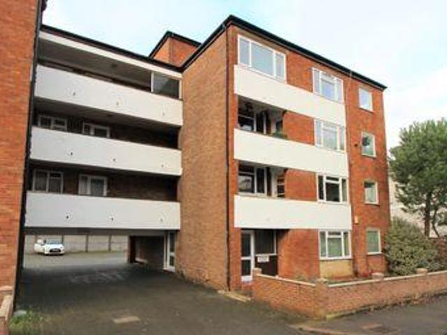 2 Bedrooms Flat for sale in Priory Street, Cheltenham GL52