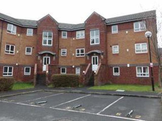 2 Bedrooms Flat for sale in Princes Gardens, Highfield Street, Liverpool, Merseyside L3