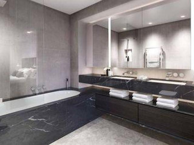 2 Bedrooms Flat for sale in Principal Tower, City EC2A