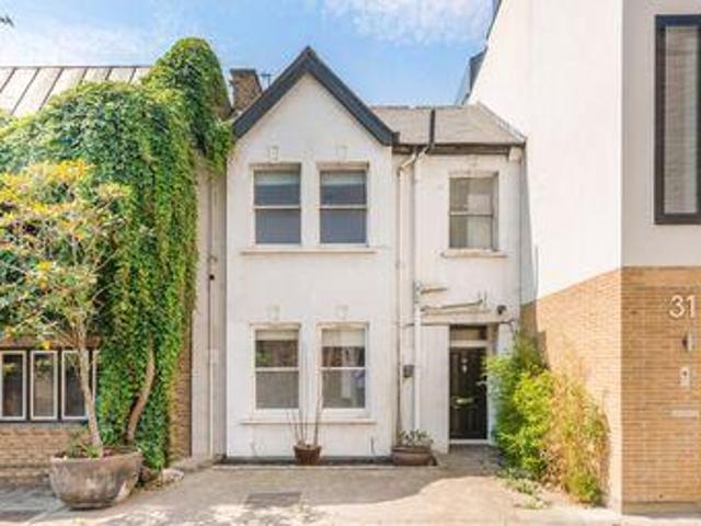 2 Bedrooms Flat for sale in Prowse Place, Camden Town NW1