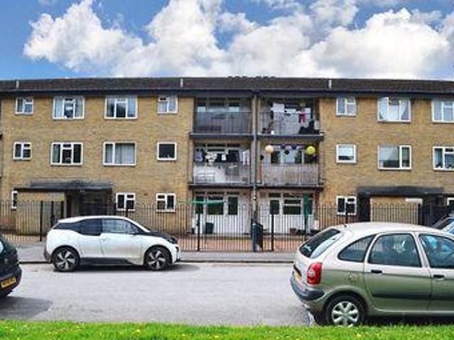 2 Bedrooms Flat for sale in Quarn Way, Derby DE1