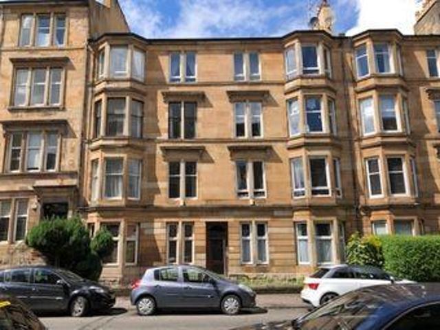 2 Bedrooms Flat for sale in Queen Margaret Drive, Glasgow G20