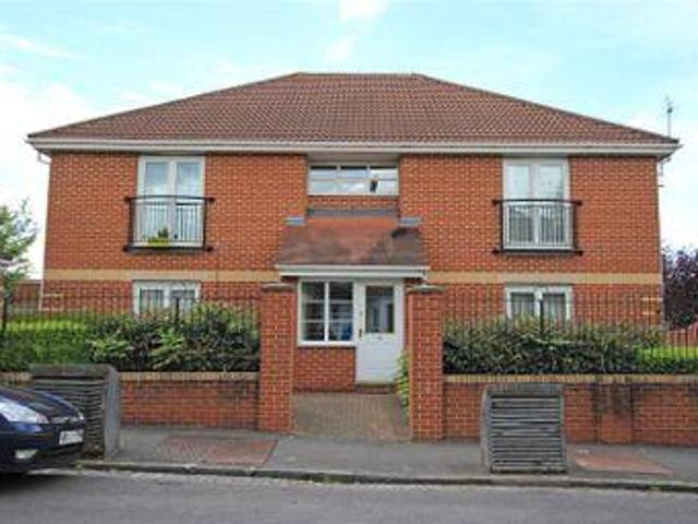 2 Bedrooms Flat for sale in Queens Road, Ashley Down, Bristol BS7