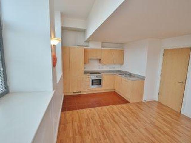 2 Bedrooms Flat for sale in Queens Road, Nottingham NG2