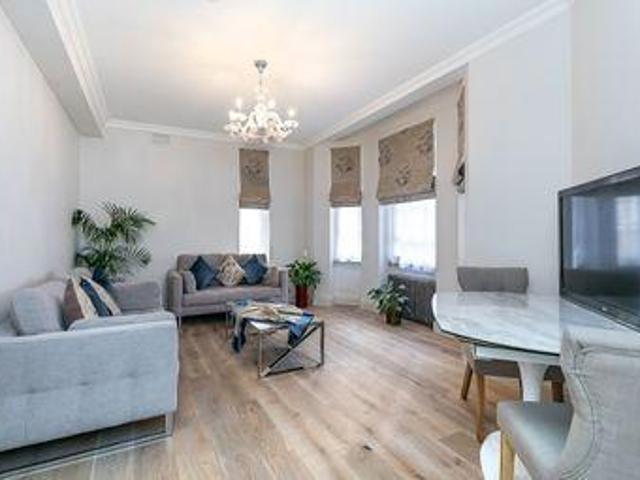 2 Bedrooms Flat for sale in Queensway, London W2