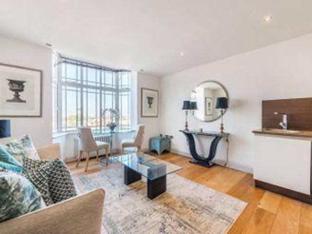 2 Bedrooms Flat for sale in Queensway, Queensway W2