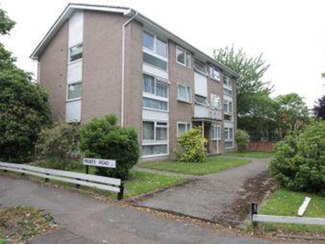 2 Bedrooms Flat for sale in Rowley Court, 32 Wellington Road, Enfield EN1