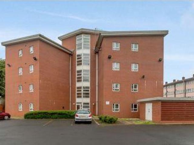 2 Bedrooms Flat for sale in Royce Road, Hulme, Manchester M15