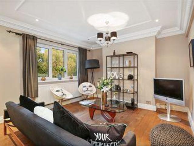 2 Bedrooms Flat for sale in Rosemont Court, Rosemont Road, Acton W3