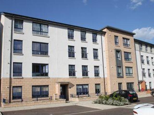 2 Bedrooms Flat for sale in Roseberry Terrace, Oatlands, Glasgow G5