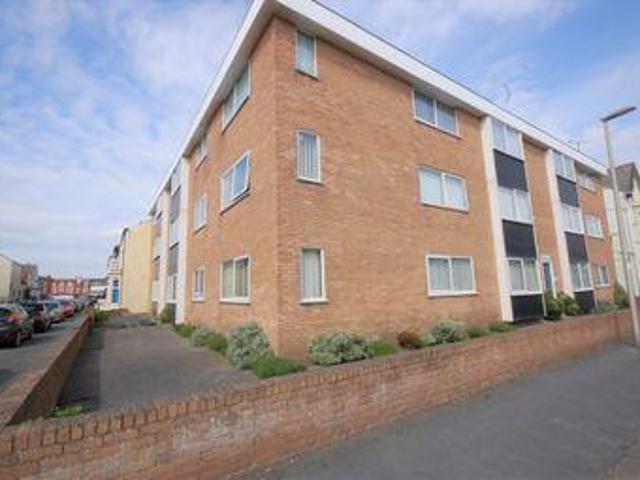 2 Bedrooms Flat for sale in Rawcliffe Street, Blackpool, Lancashire FY4