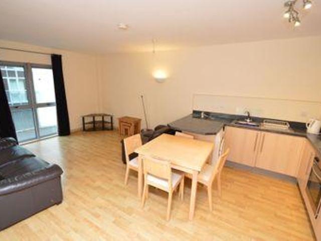 2 Bedrooms Flat for sale in Raleigh Street, Nottingham NG7