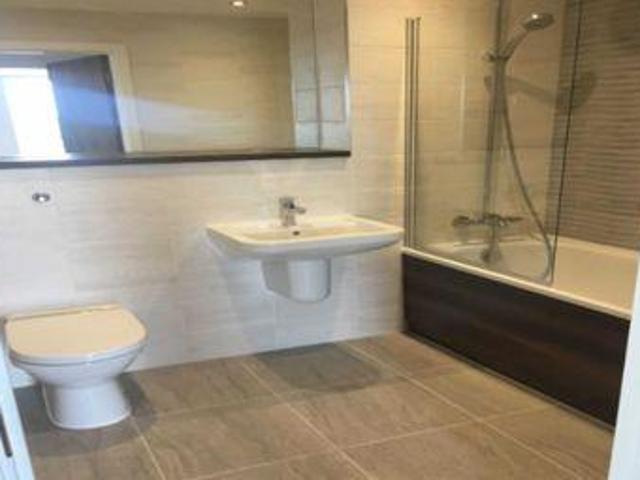 2 Bedrooms Flat for sale in Reference: 78598, Regent Road, Salford M5