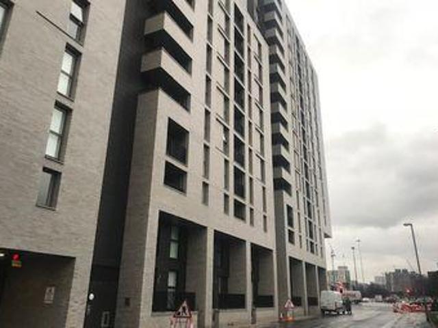 2 Bedrooms Flat for sale in Regent Road, Manchester M3