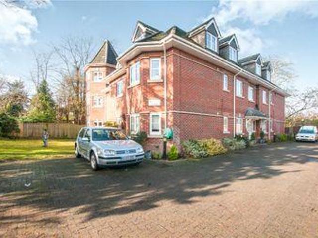 2 Bedrooms Flat for sale in Regents Place, 48 Bath Road, Maidenhead SL6