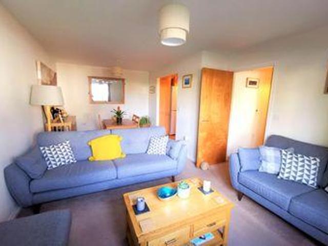 2 Bedrooms Flat for sale in Reliance Way, Oxford, Oxfordshire OX4