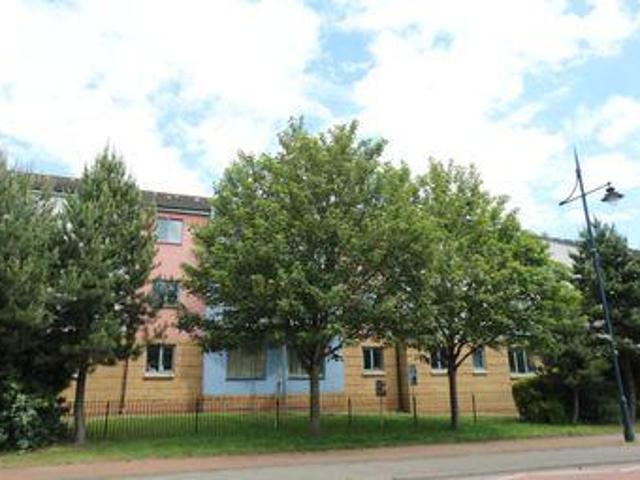2 Bedrooms Flat for sale in Rhodfa´r Gwagenni, Barry CF63