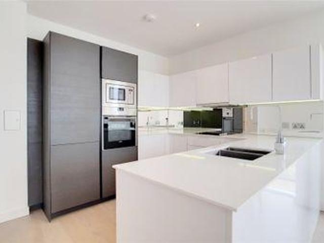 2 Bedrooms Flat for sale in River Gardens Walk, Greenwich, London SE10