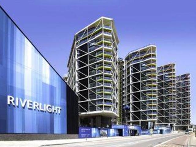 2 Bedrooms Flat for sale in Riverlight Quay, Nine Elms Lane SW11