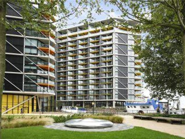2 Bedrooms Flat for sale in Riverlight Quay, London SW11