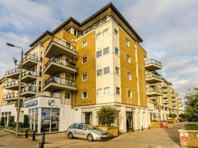 2 Bedrooms Flat for sale in Riverside West, Wandsworth Town SW18