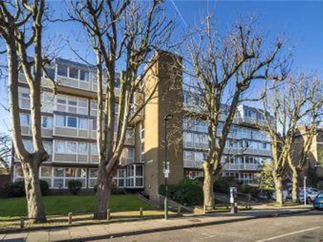 2 Bedrooms Flat for sale in Ridgway, Mount Ararat Road, Richmond, Surrey TW10