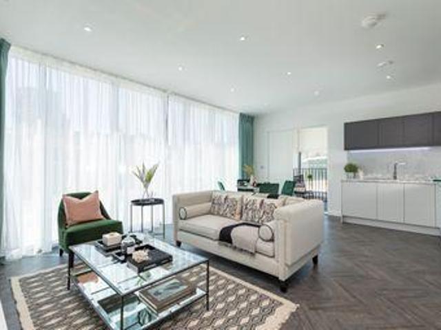 2 Bedrooms Flat for sale in Rifle Street, London E14