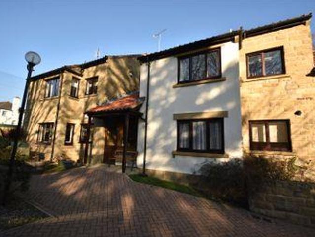 2 Bedrooms Flat for sale in Russell Court, Bardsey LS17