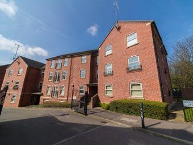 2 Bedrooms Flat for sale in Woodseats Mews, Woodseats, Sheffield S8