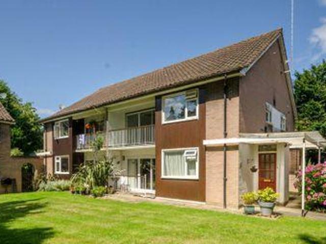 2 Bedrooms Flat for sale in Woodside Avenue, Woodside Park N12