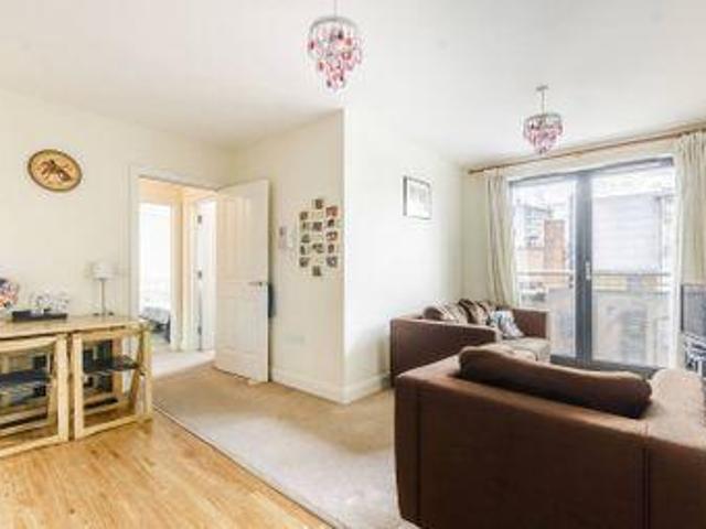 2 Bedrooms Flat for sale in Waterworks Yard, Central Croydon, Croydon CR0